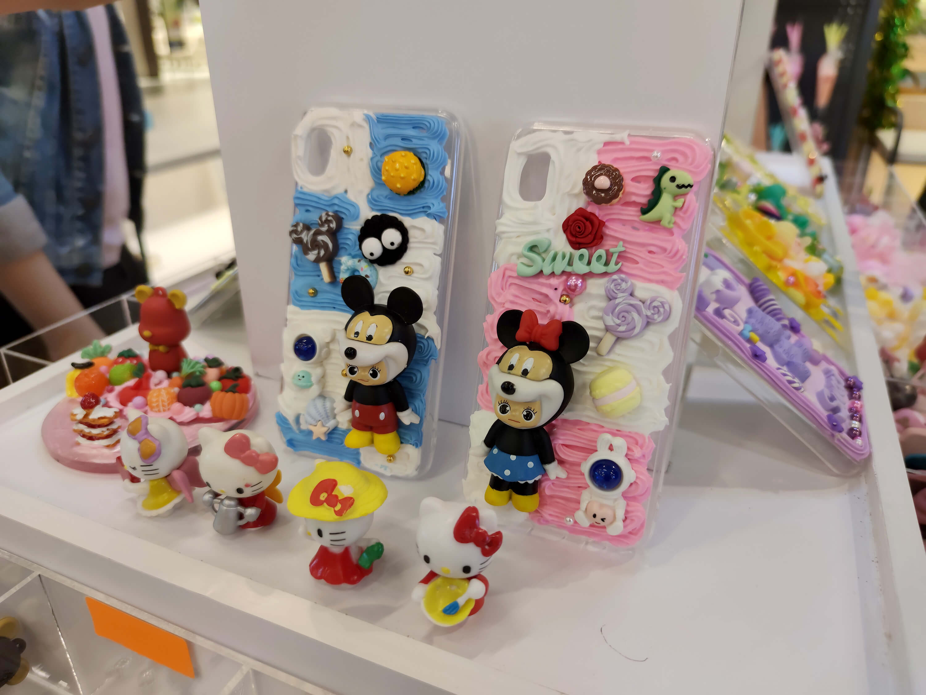 Design Your Own Phone Cover with Hoco DIY | IPC Shopping Centre